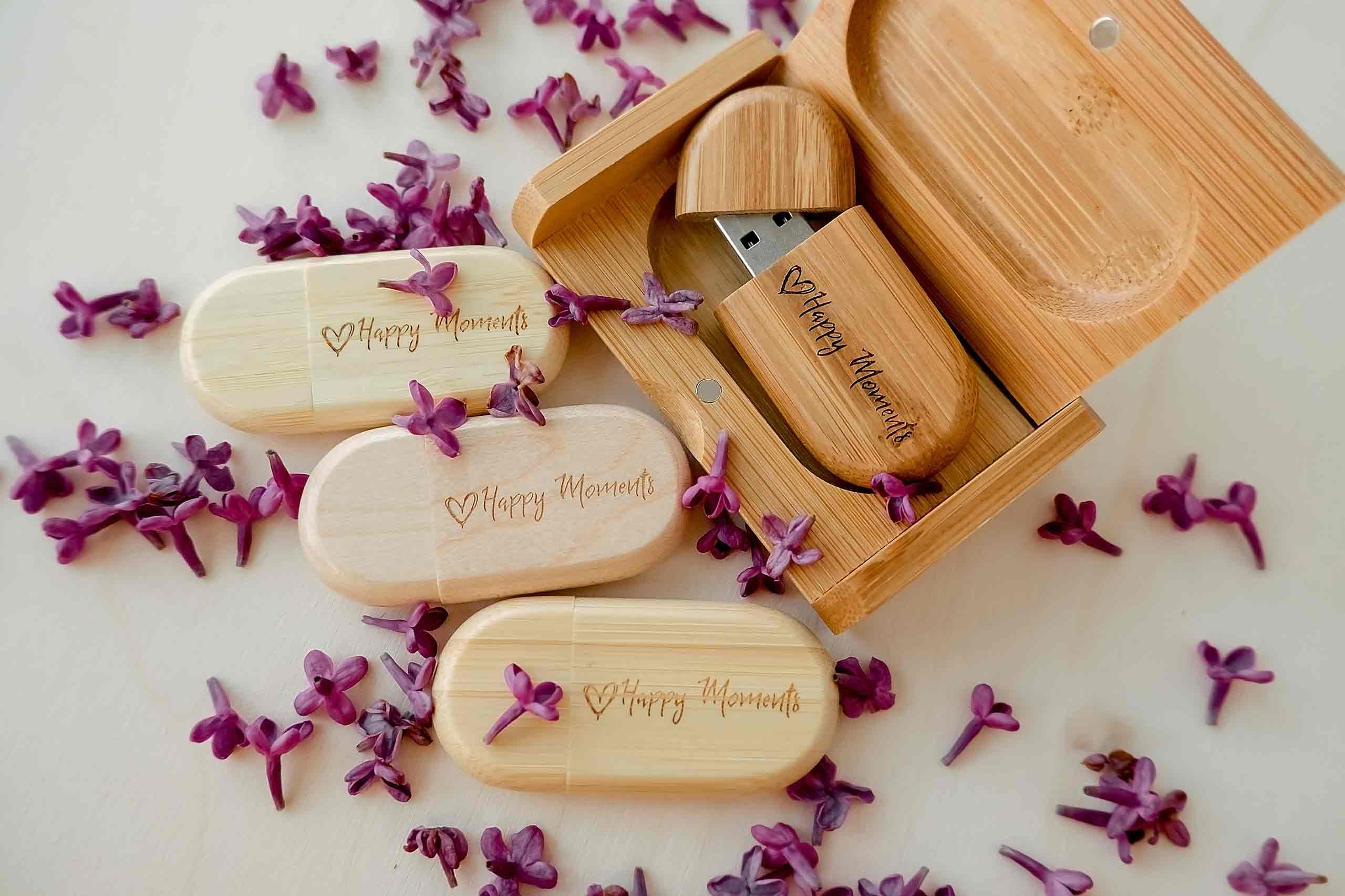 USB Sticks as Gifts - Exquisite Ceremonies